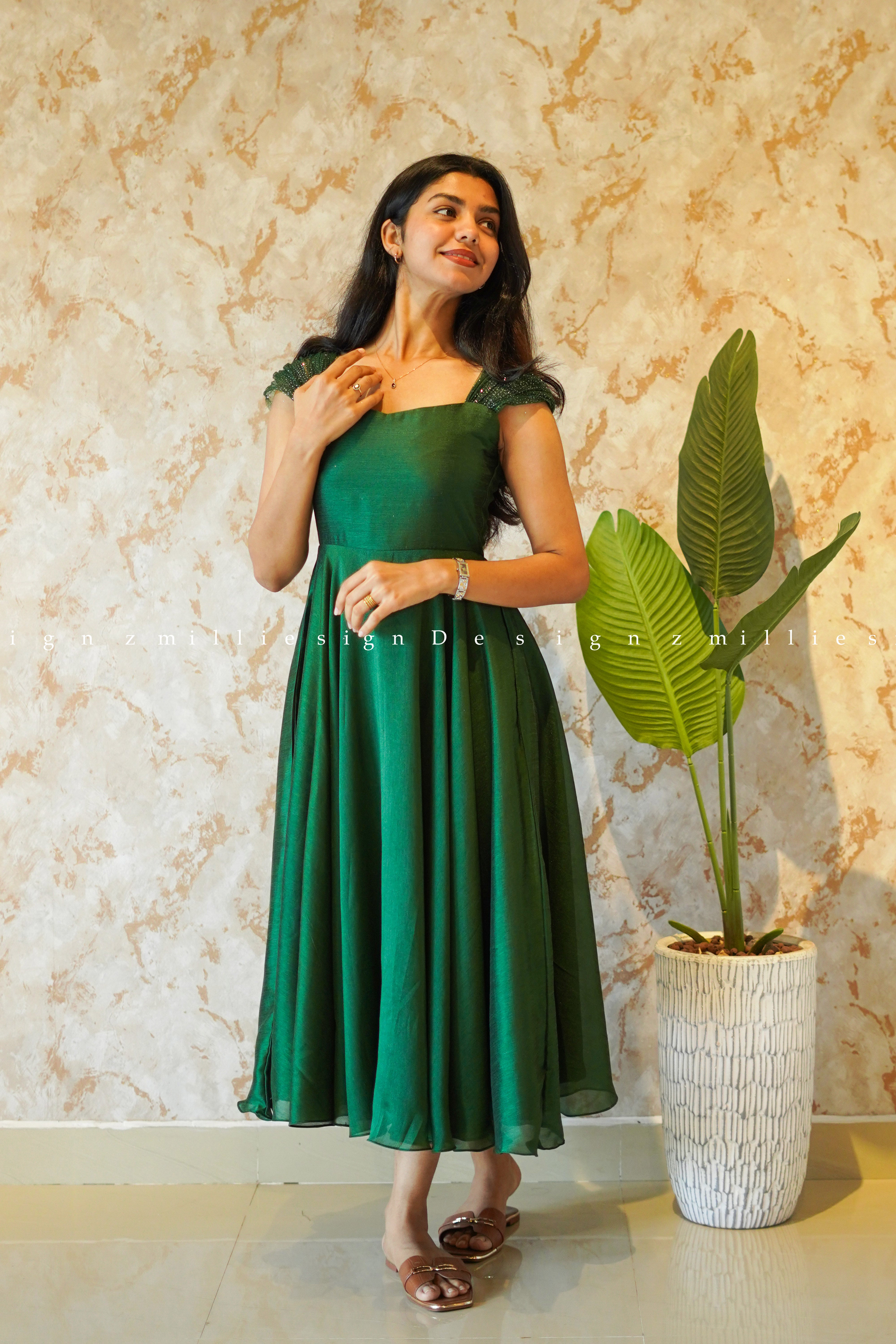 Frock (MSD-087) – Millie Sign Designz